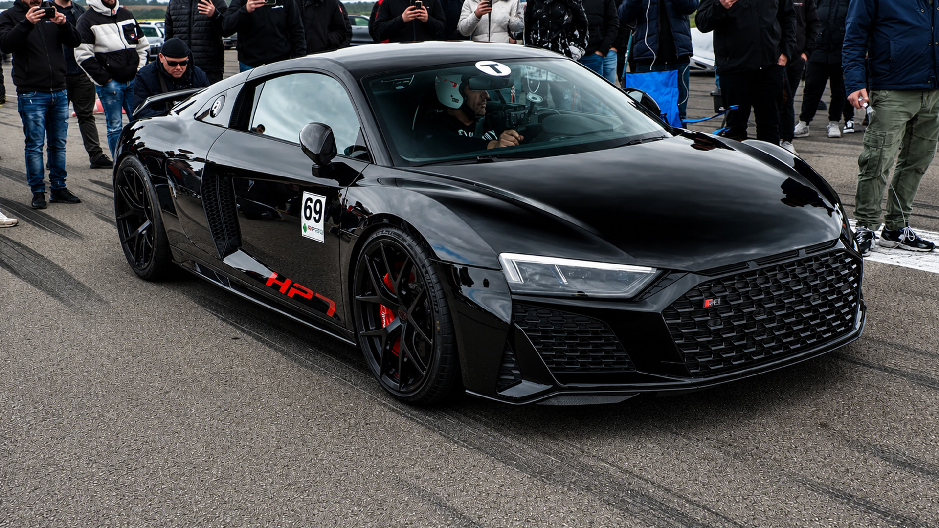 Audi R8 twin turbo is built for extreme speed