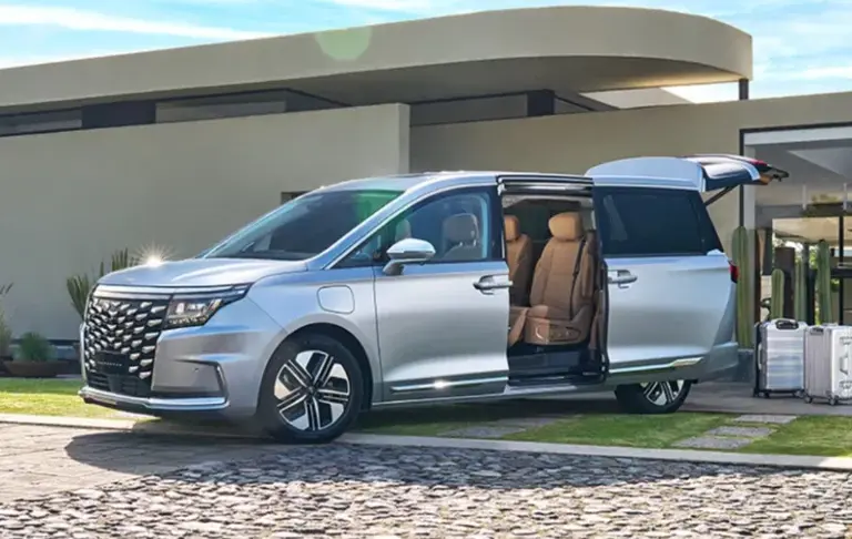 JAC Traveler PHEV a prueba: ¿sirve la tecnología híbrida enchufable en ...