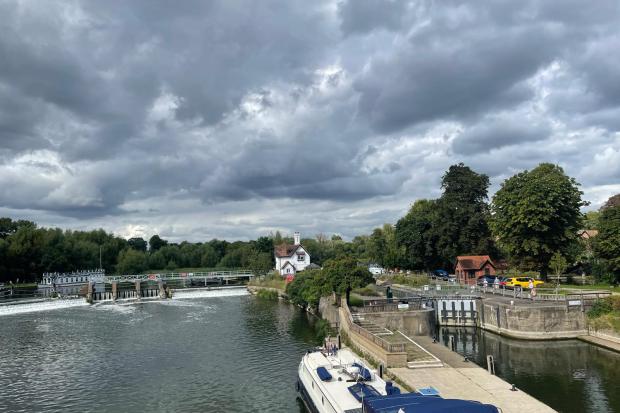 Who would win the battle to become mayor of the Thames Valley?