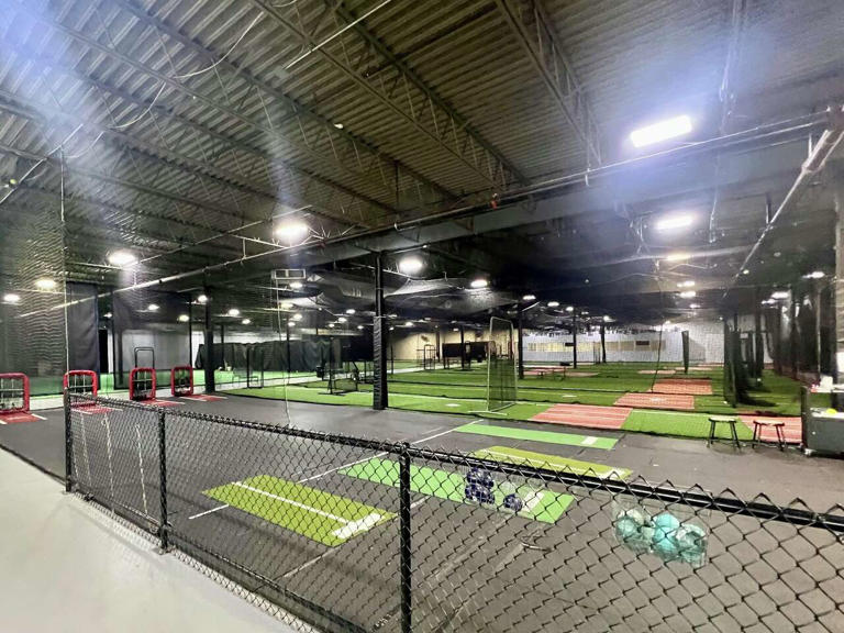 Illinois Tigers open Collinsville Performance Center for year-round ...