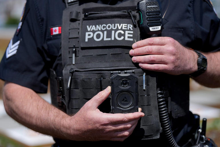 Driver arrested in Vancouver after police chase and crash near World ...