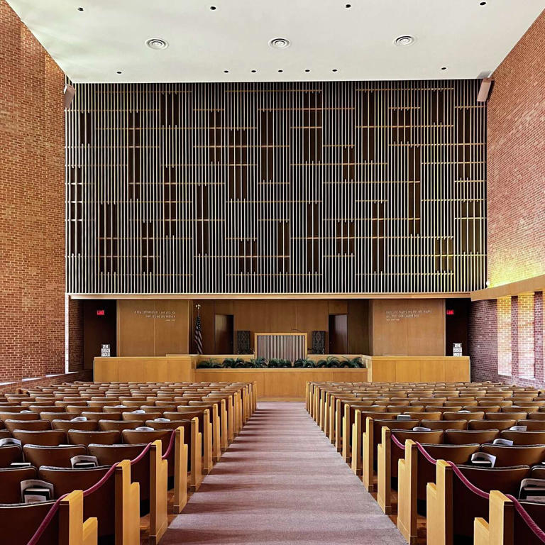 15 must-visit sacred buildings in and around Dallas (plus a bonus)