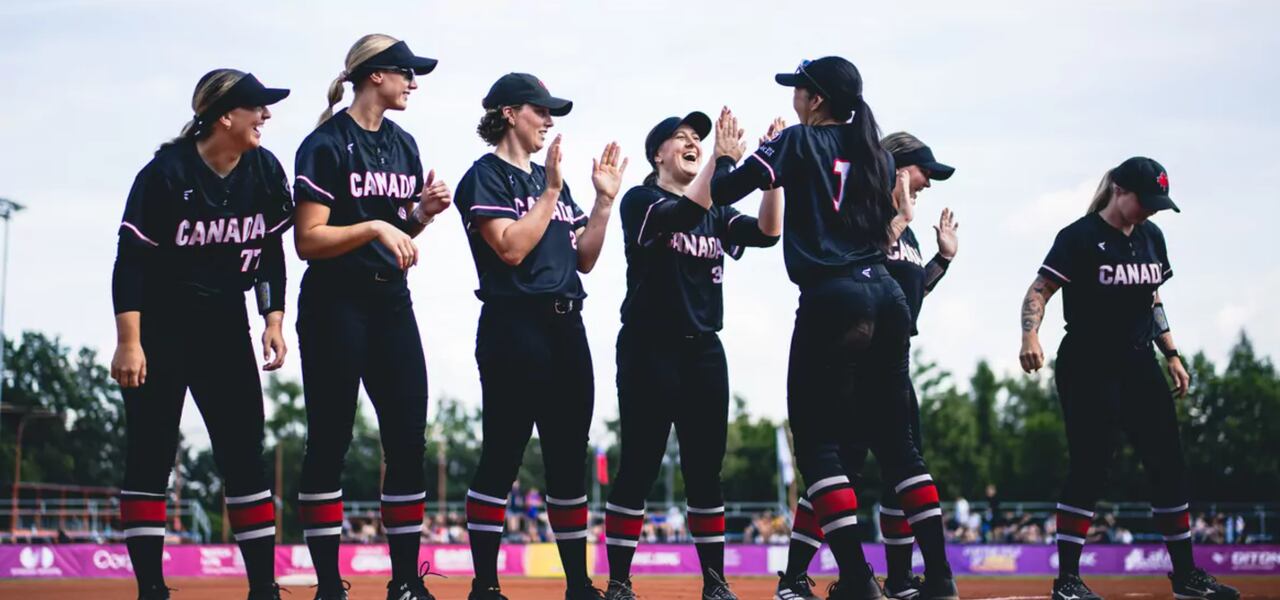 Chinese Taipei hands Canada 1st loss at Women's Softball World Cup