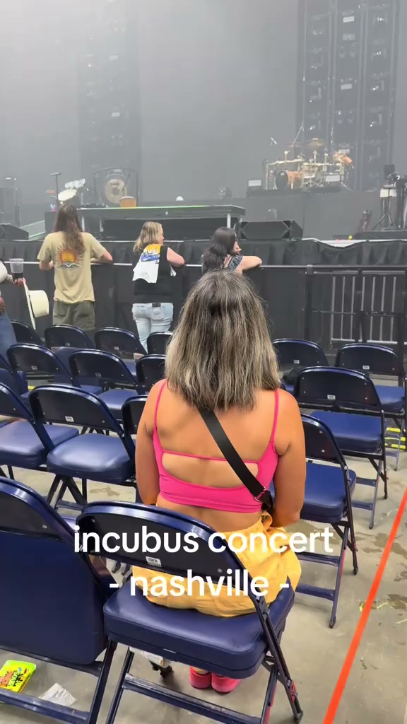Incubus fans refuse to believe the Nashville show is over
