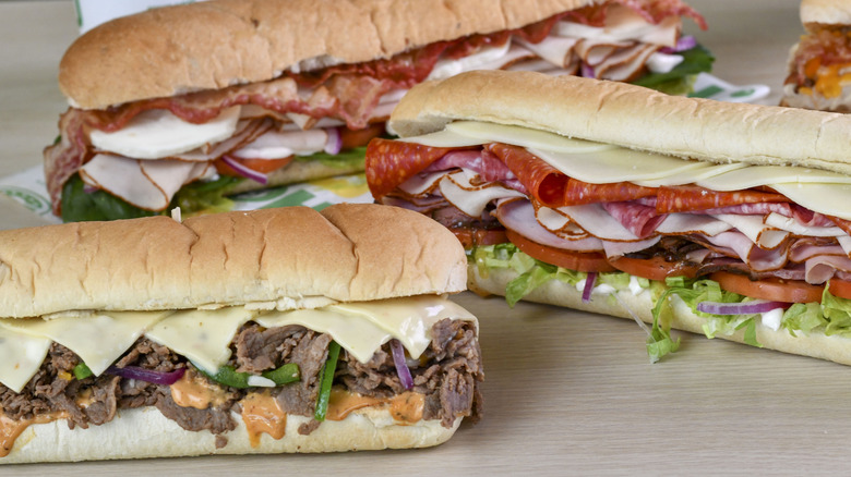 America's largest fast food restaurant chain closed a ton of locations ...