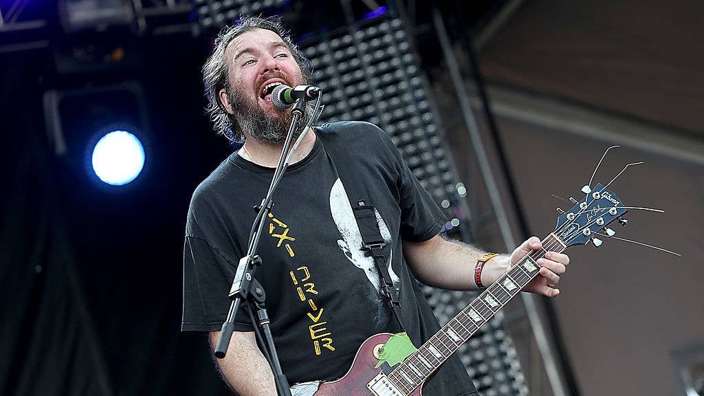 Pinback's Rob Crow cancels all tours due to severe tinnitus condition