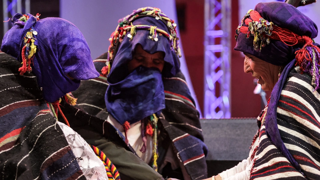 7 unique wedding traditions from around the world