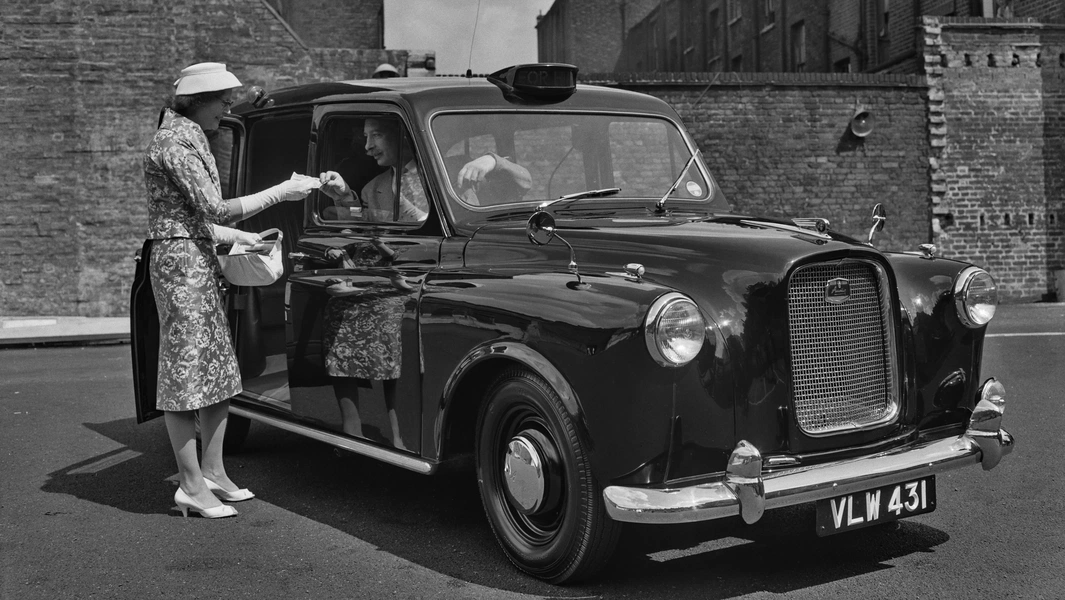 10 unique taxi traditions and designs worldwide
