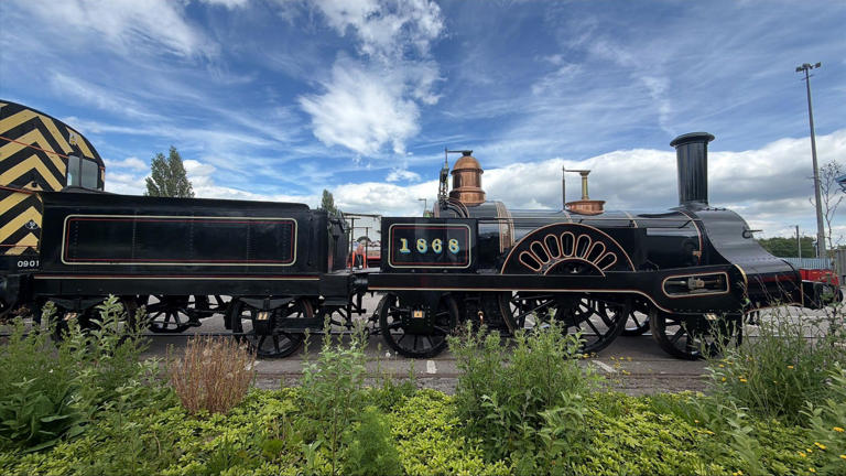 Steam loco makes 213-mile road trip to new home