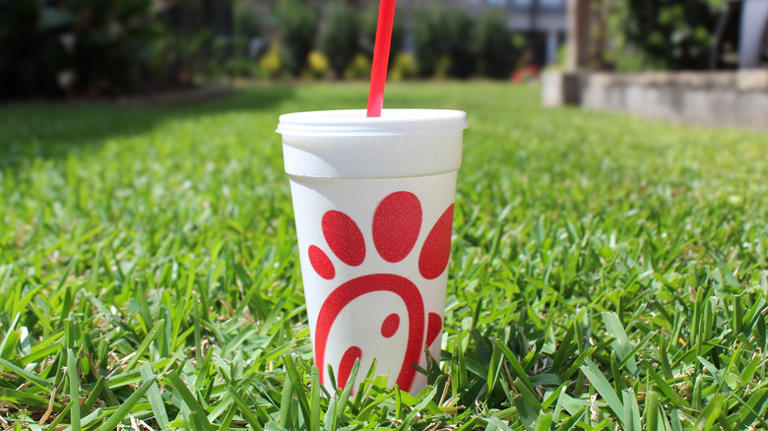 This Chick-fil-A sip is easily one of the most delicious drinks of 2026 ...