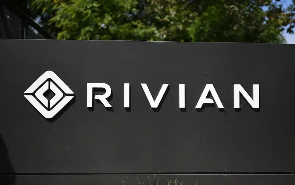 Tesla tops reliability in EV SUV showdown, Rivian lags