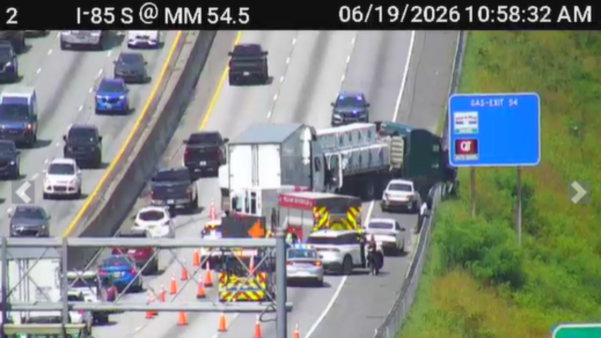 SCDOT: All lanes back open after I-85 tractor-trailer crash in Greenville