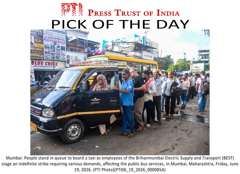 BEST employees' strike to continue on 2nd day; commuters suffer ...