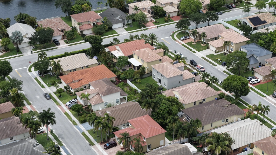 10 benefits of living in quiet Florida towns