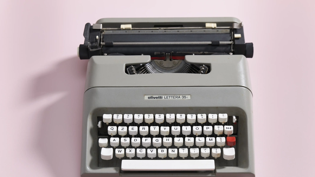 17 retro technologies still thriving today