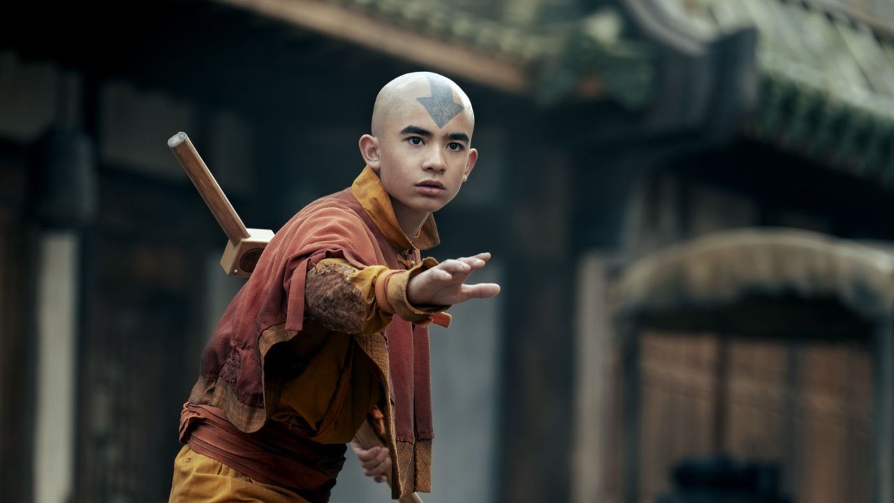 What time is Avatar: The Last Airbender season 2 releasing on Netflix?