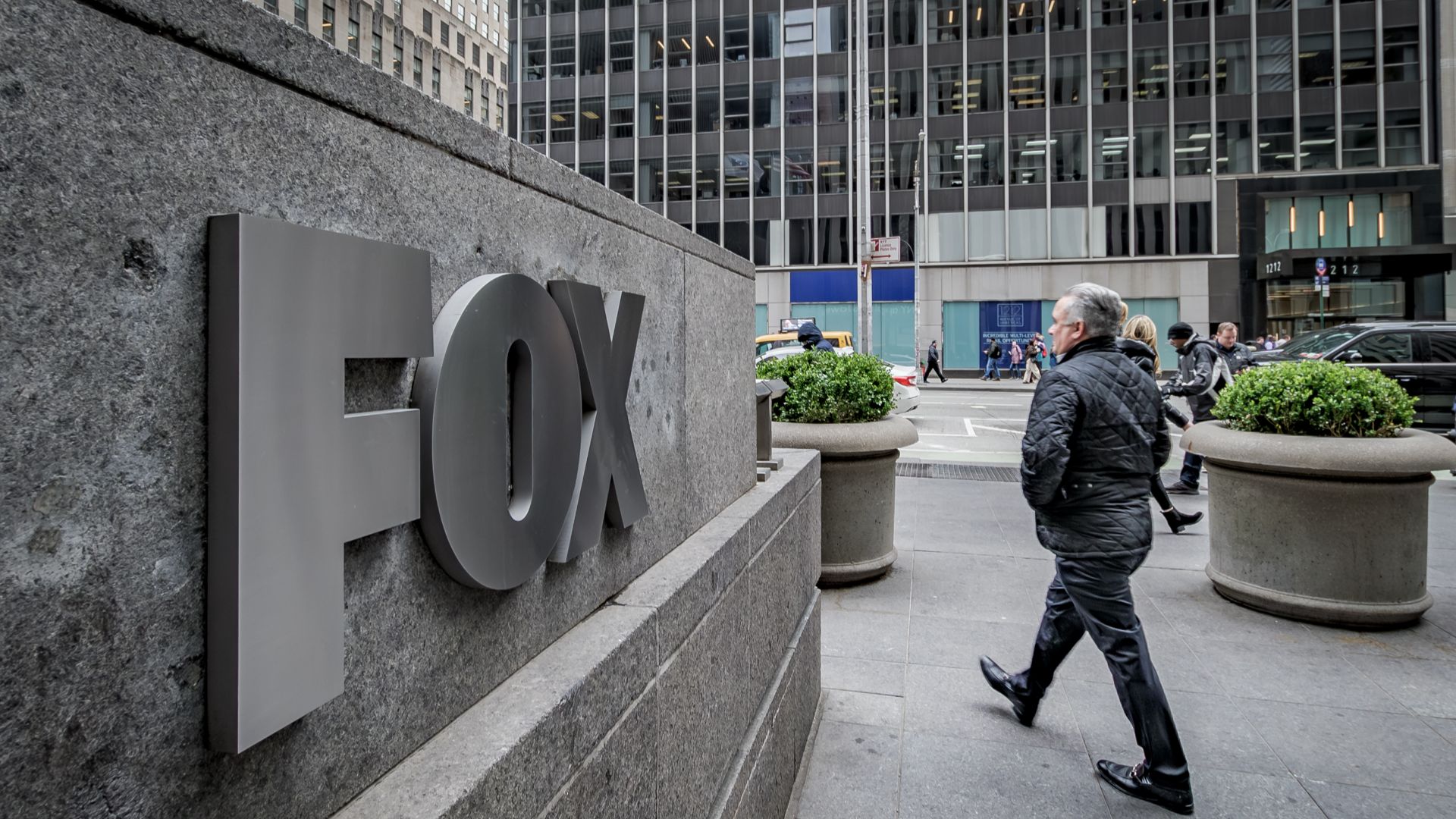 Fox strikes $22 billion deal for streaming giant Roku