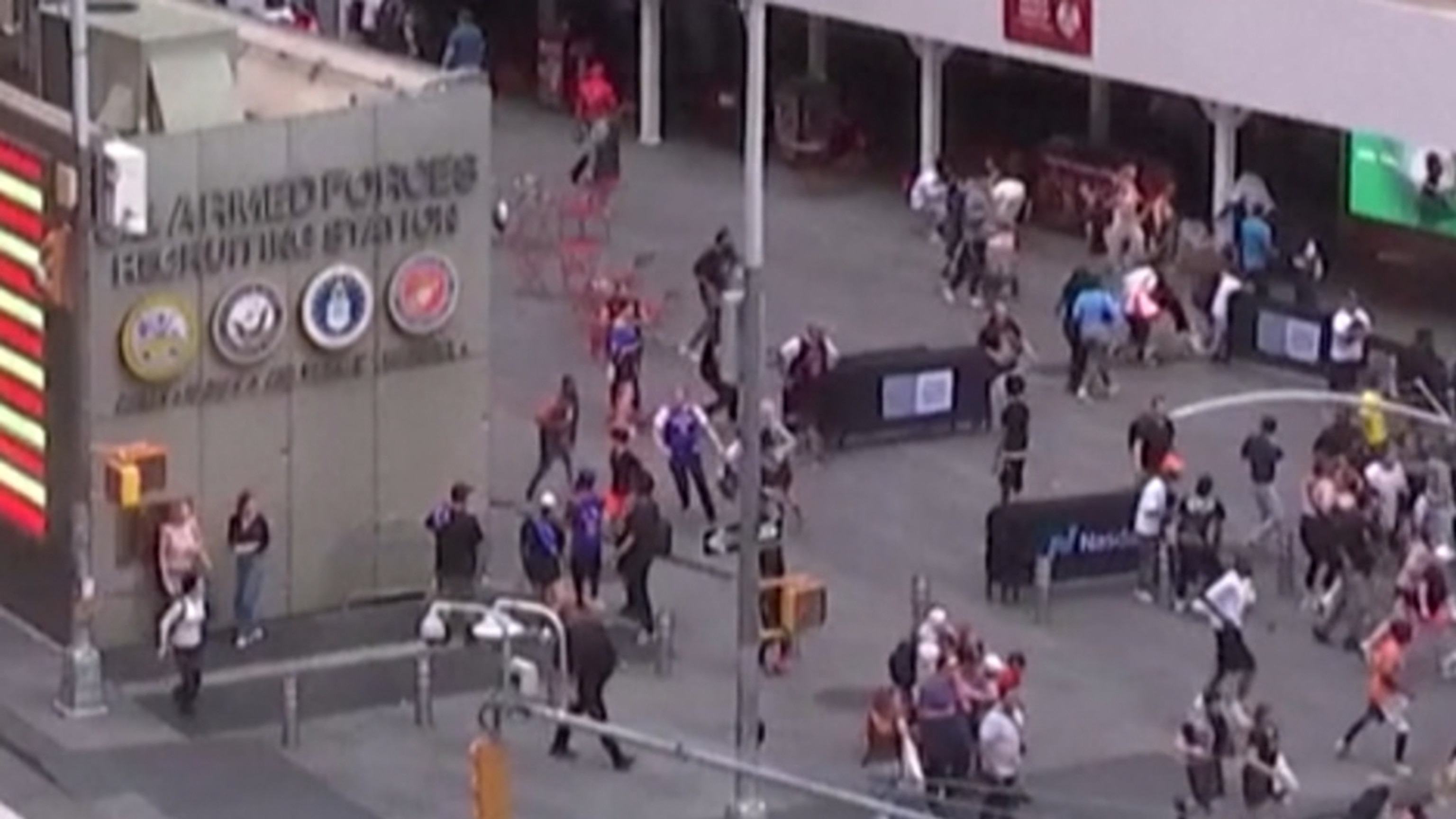 slashing-gunfire-reported-in-times-square