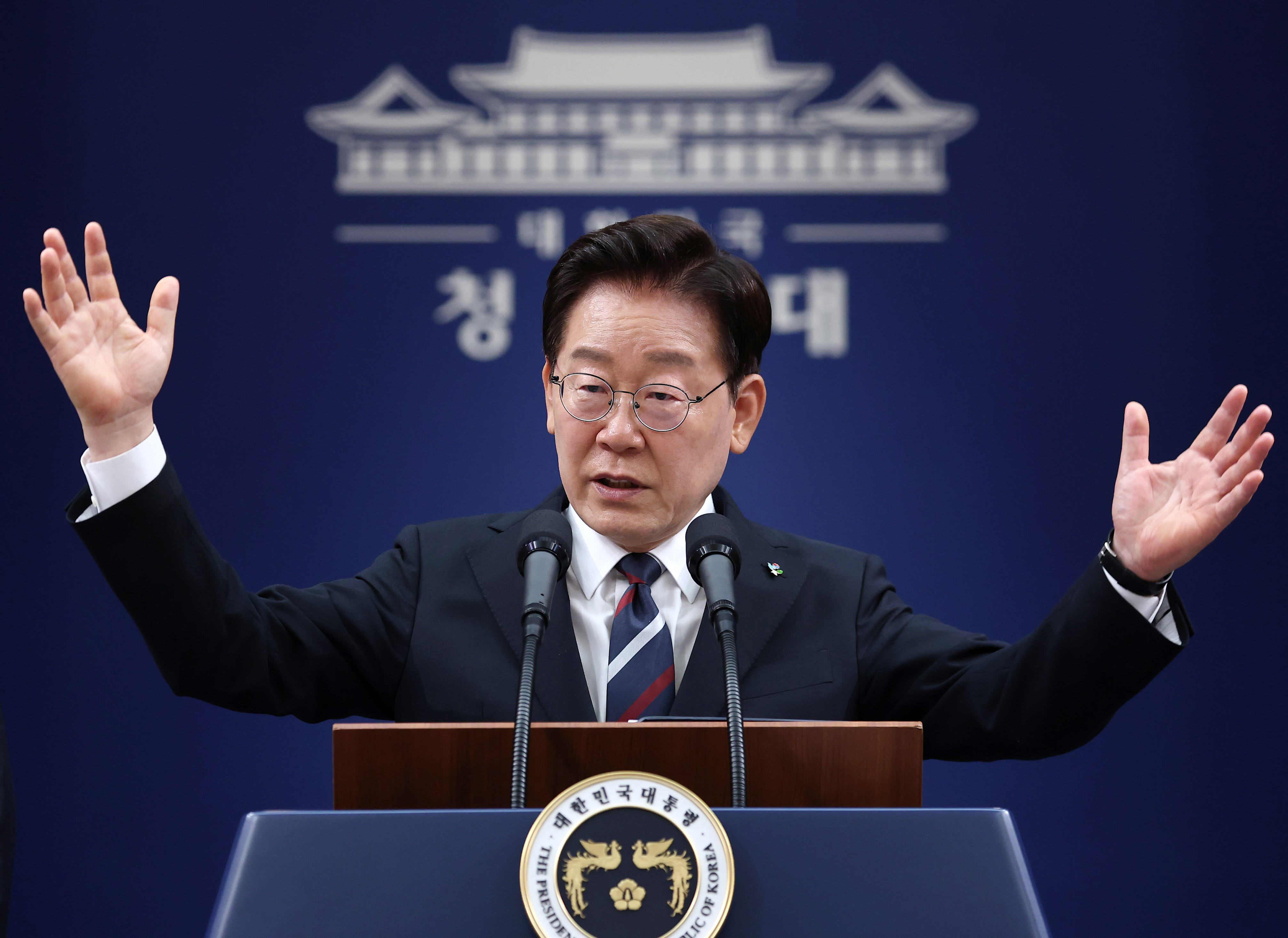 President Lee Jae Myung: 'Stop infighting' in Democratic Party