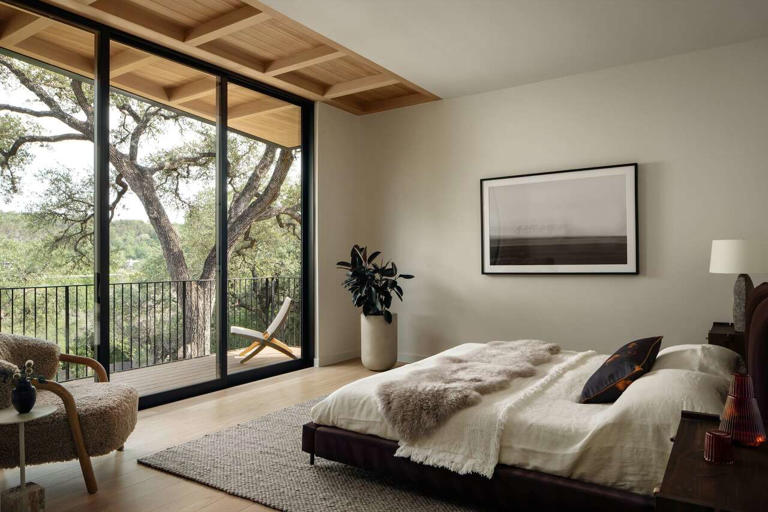 Photos: Peek inside the $7.9M modern home with an optional Lake Austin ...