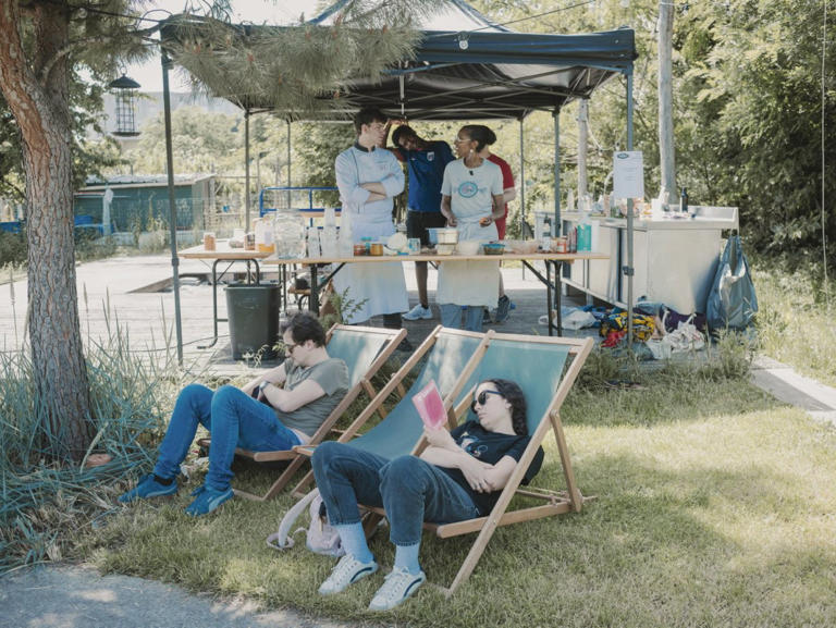 La ferme urbaine Zone sensible : à Saint-Denis, une oasis de culture(s ...