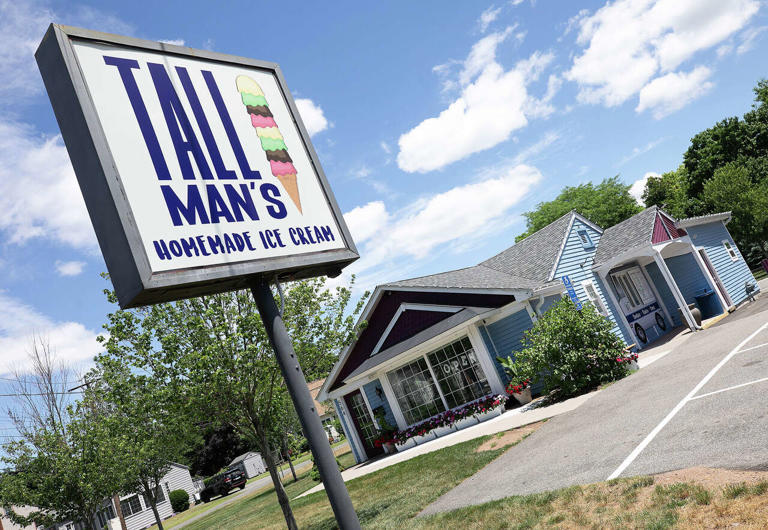 How the Travelers Championship put one small Connecticut town on the map