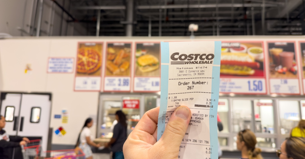 Costco is quietly rolling out a new food court item and members aren’t ...