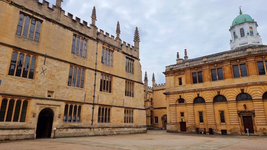 9 remarkable libraries across the United Kingdom