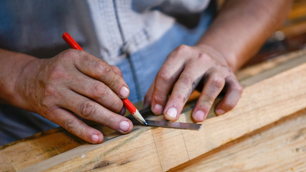 10 key hand tools for woodworking precision
