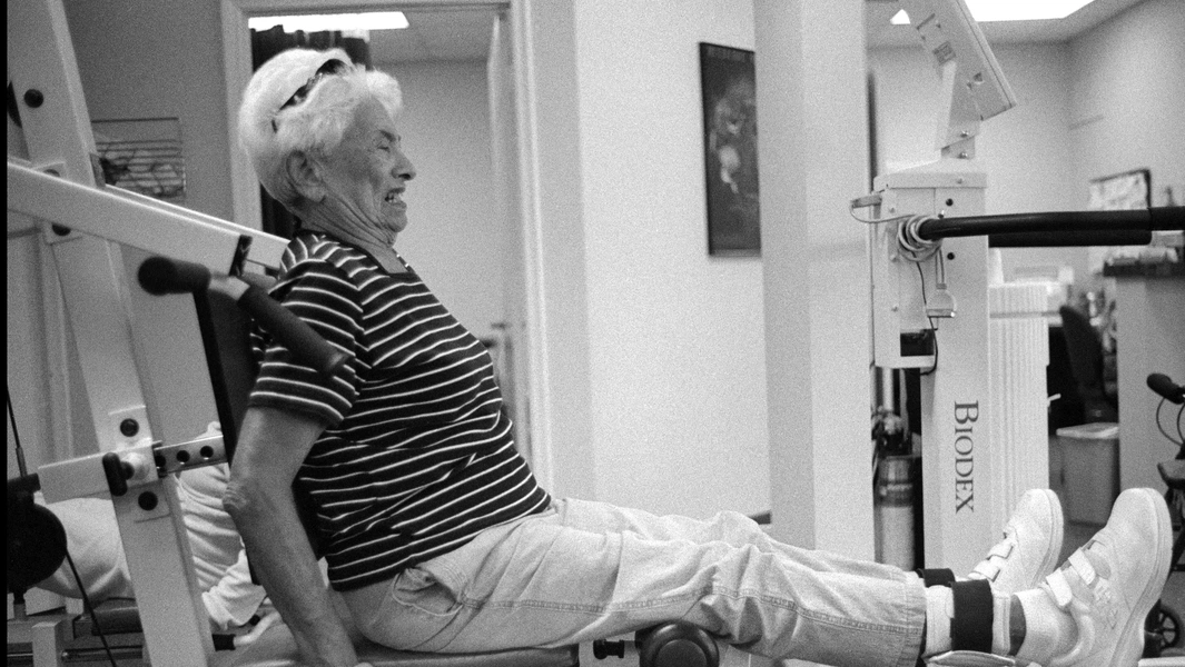 9 effective hip exercises for seniors
