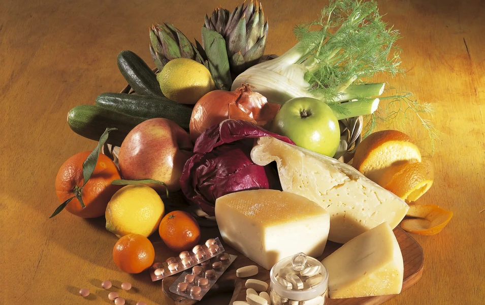 Experts outline nutrient-rich diet to strengthen bones