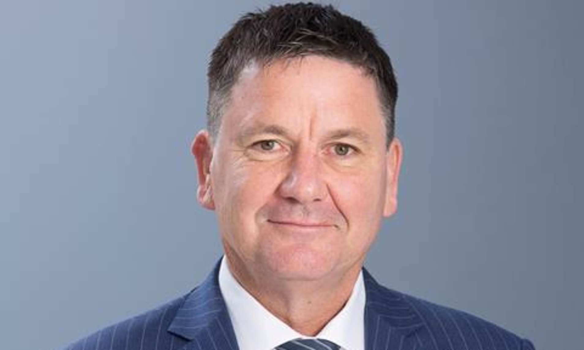 ICO chief resigns from job over 'attempts at humour that were ...