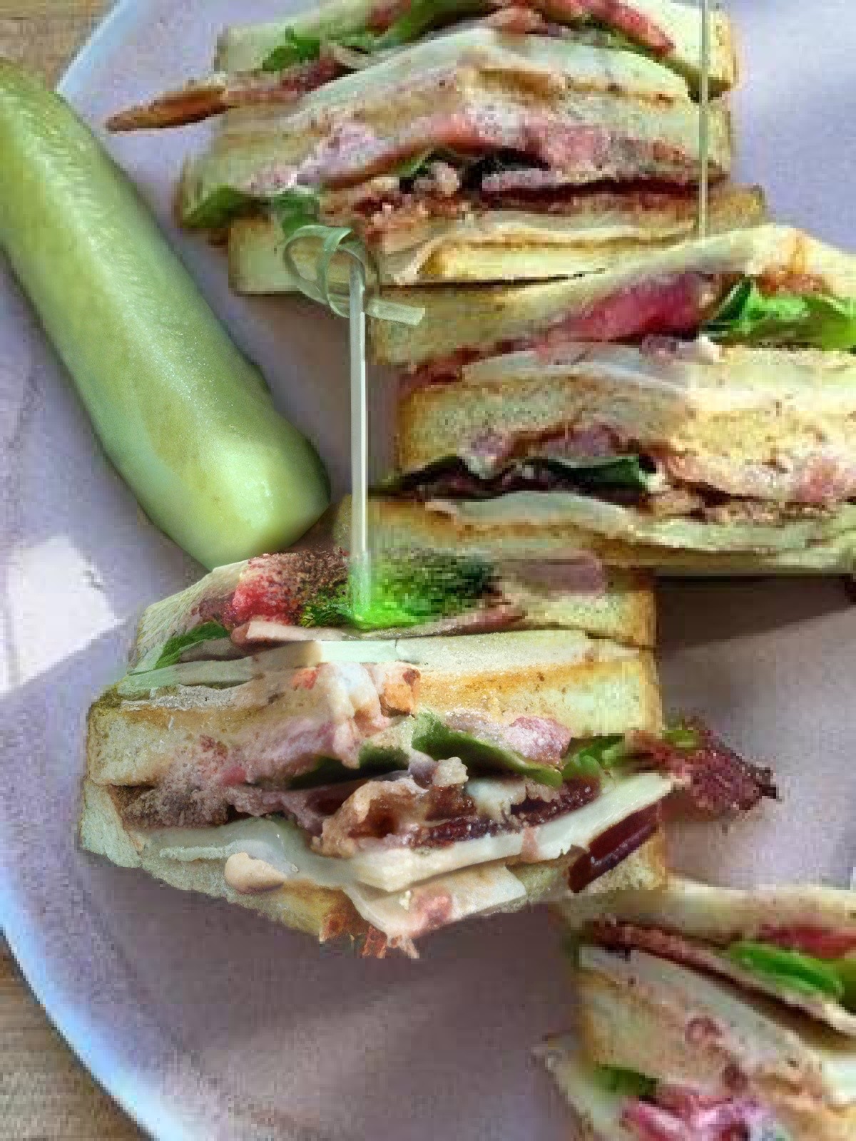 Delicious turkey club sandwich recipe