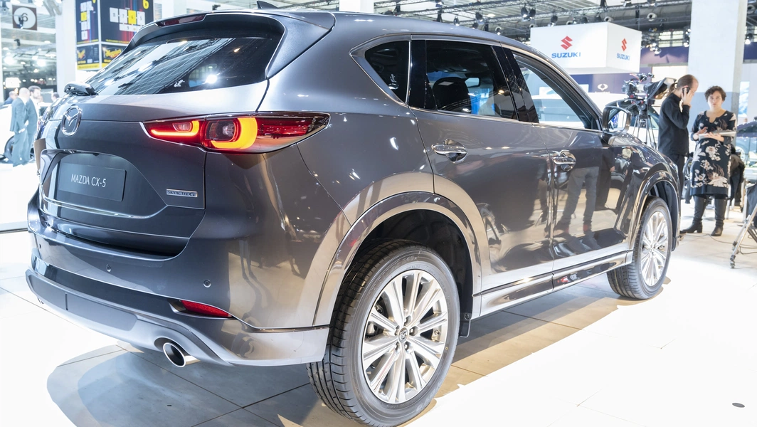 Mazda CX-5 edges Jeep Cherokee Hybrid despite key trade-offs