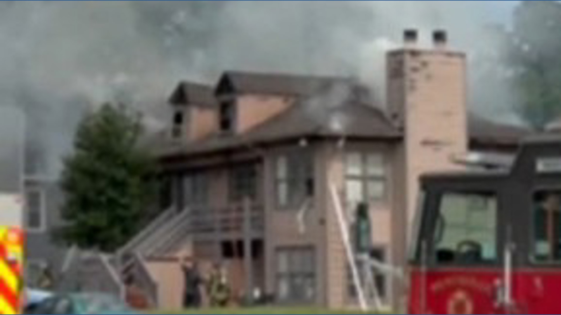 Fire burns through Village Drive apartment building in Huntsville