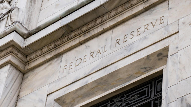 Fed’s Warsh still expects a rate hike this year, says former vice chair ...