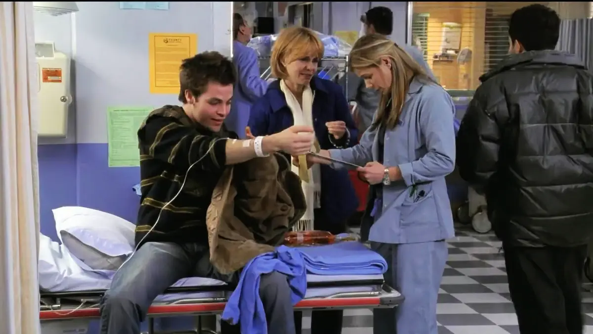 13 actors who had small roles on “ER” early in their careers