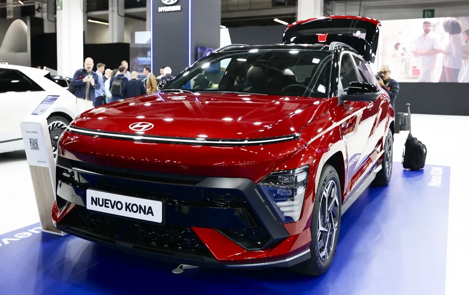 Hyundai’s next-gen Kona to debut sharper, boxier look