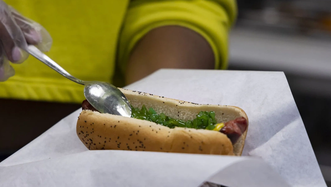 6 iconic Illinois hot dog destinations