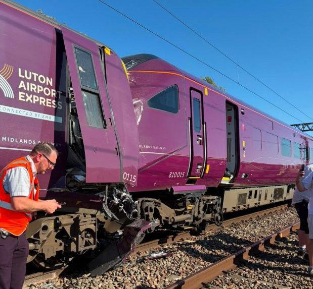 Train driver killed and 89 injured after two London-bound trains crash ...