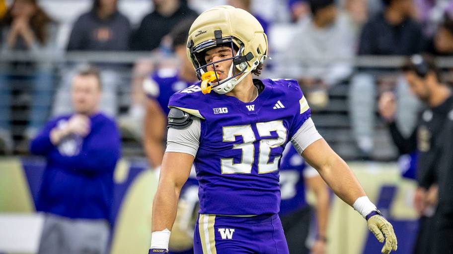 Another moon landing for Husky football