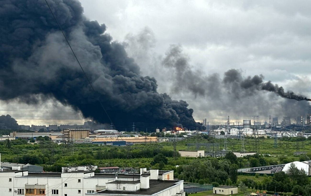 Ukrainian drones completely shut down Moscow oil refinery — General Staff