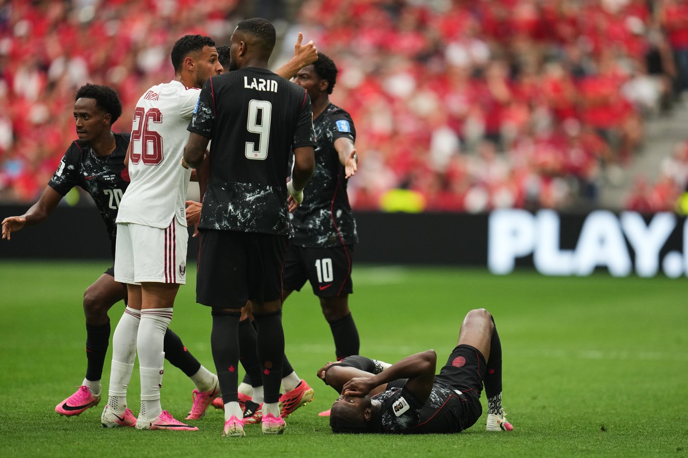 Canada's Ismaël Koné has surgery for 2 broken bones in leg from World ...