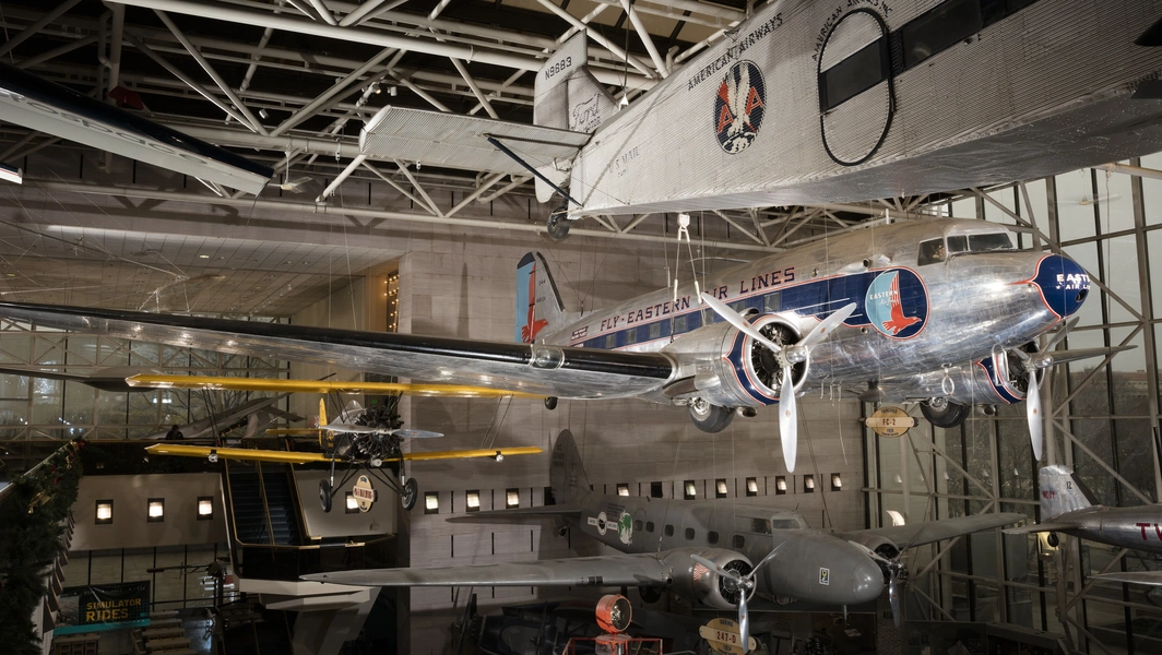 7 aircraft that transformed commercial air travel