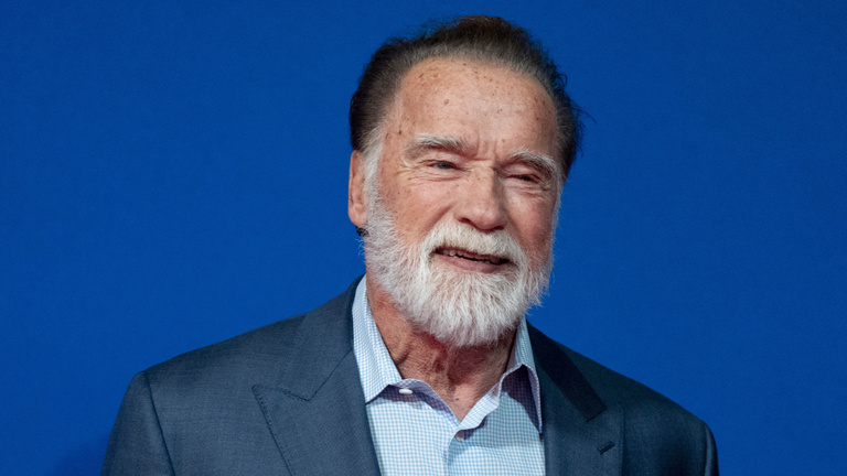 Mintegy 50 millió forintot keres Arnold Schwarzenegger filmforgatásán a BKV