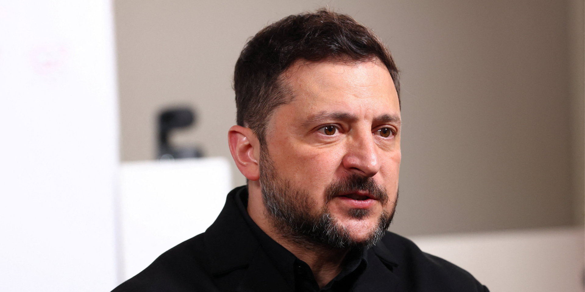 Zelenskyy gives Lukashenko one week to remove Russian drone relay stations