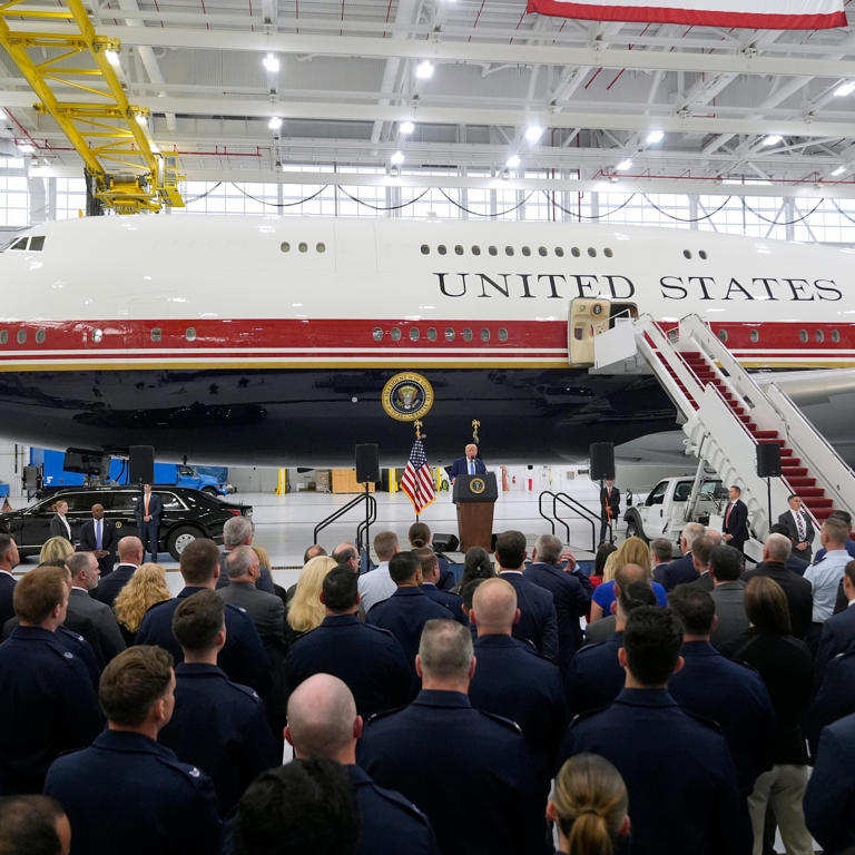 Trump unveils new Air Force One, a $400 million plane gifted by Qatar