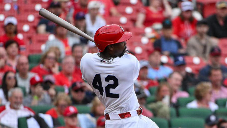 Remembering Tom Alston, the Cardinals' historic barrier-breaker