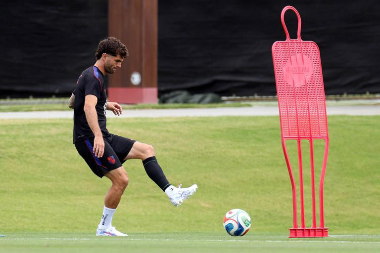 USMNT star Christian Pulisic misses crucial Australia World Cup game ...