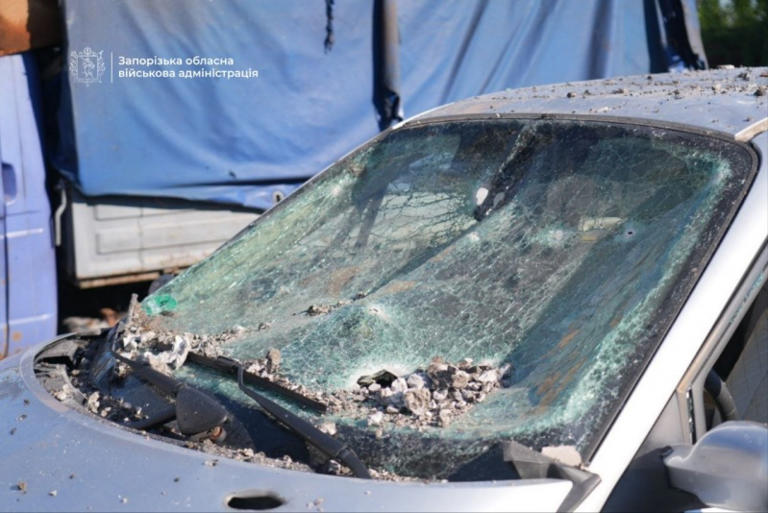 Russia strikes Ukraine's Zaporizhzhia: Damage to logistics operator ...